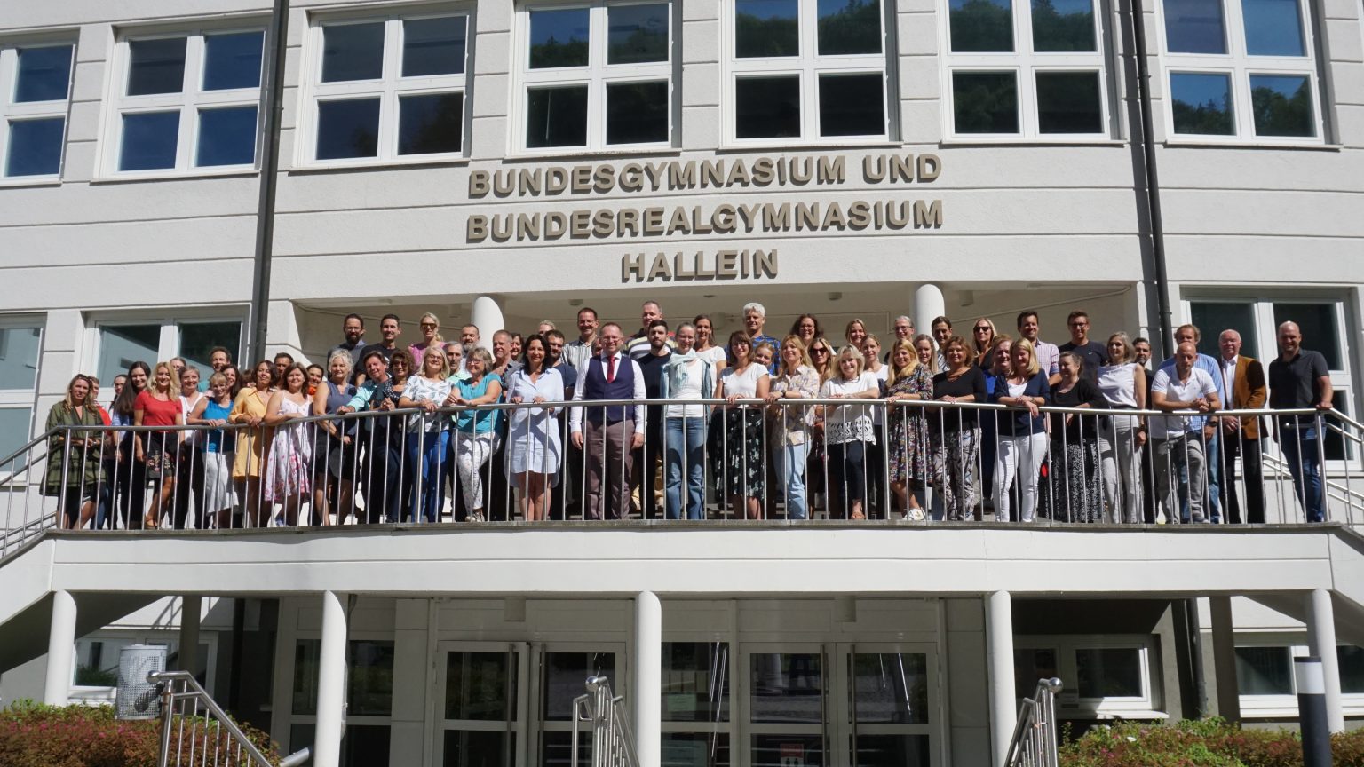 BG und BRG Hallein – Bundesgymnasium und Bundesrealgymnasium Hallein BG und BRG Hallein – Bundesgymnasium und Bundesrealgymnasium Hallein